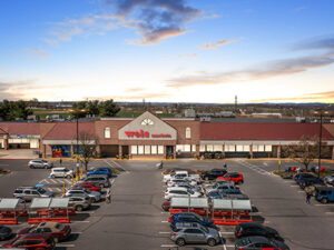 JLL Negotiates Sale of 186,749 SF Kendig Square Shopping Center in ...