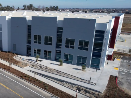Badiee Development Completes 308,780 Metro Air Park Logistics Center in ...